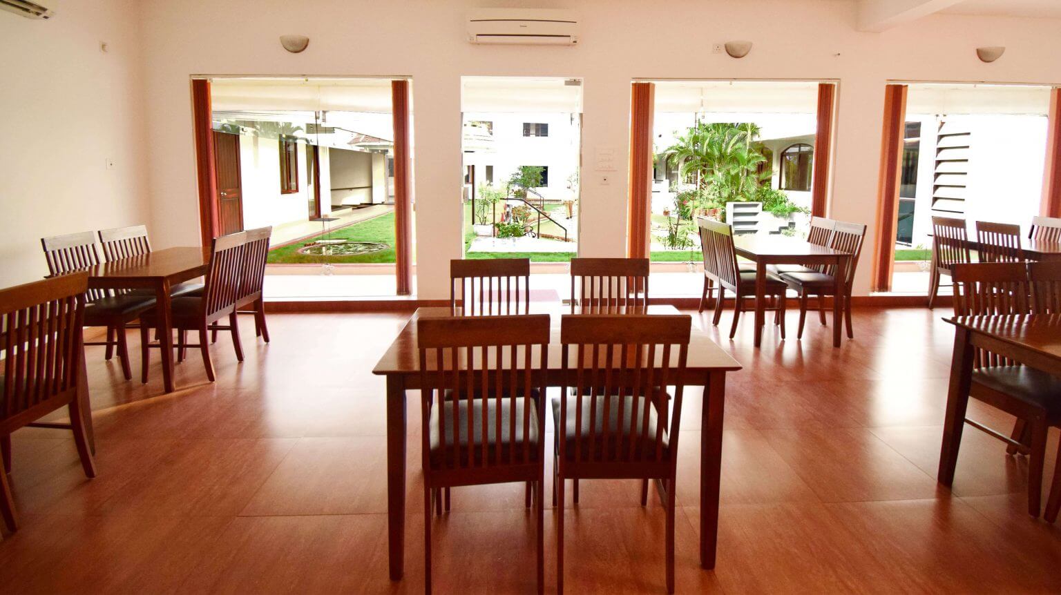 Home - The Retreat Guesthouse